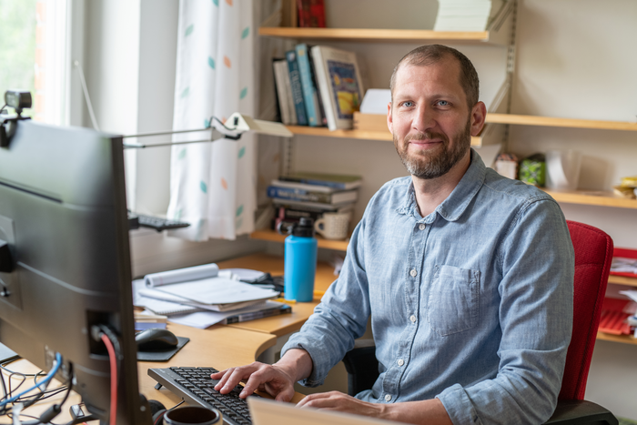 Tom Lindström [IMAGE] | EurekAlert! Science News Releases