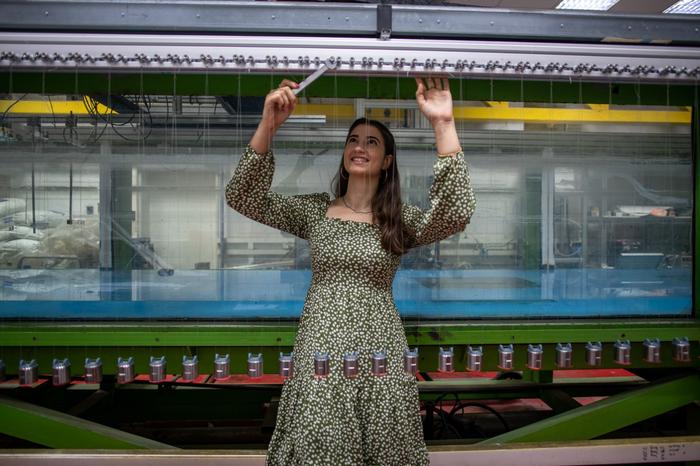 Chaviva Sirote-Katz checking t [IMAGE] | EurekAlert! Science News Releases