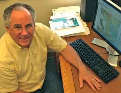 Ray Weldon, University of Oreg [IMAGE] | EurekAlert! Science News Releases