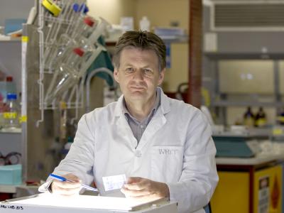 Professor Alan Cowman, Walter [IMAGE] | EurekAlert! Science News Releases