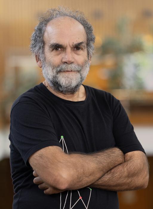 Nathan Linial [IMAGE] | EurekAlert! Science News Releases