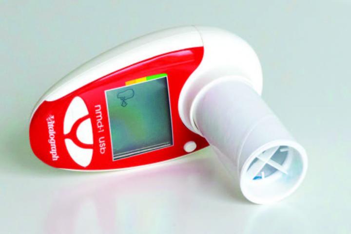 Monitoring lung function at home in teens wit | EurekAlert!