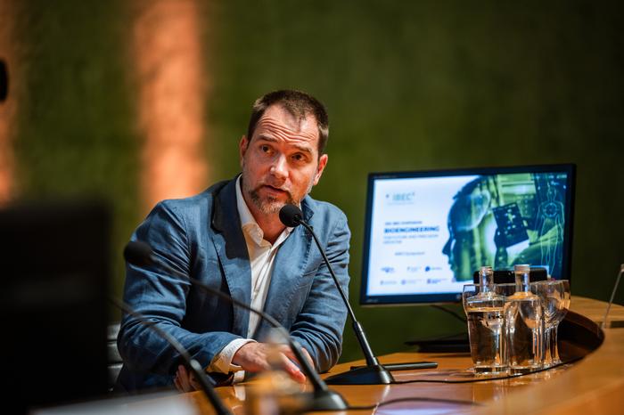 Samuel Sánchez [IMAGE] | EurekAlert! Science News Releases