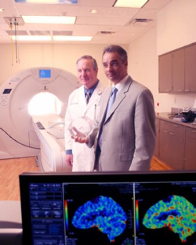 Evans, Medina, UT Southwestern [IMAGE] | EurekAlert! Science News Releases