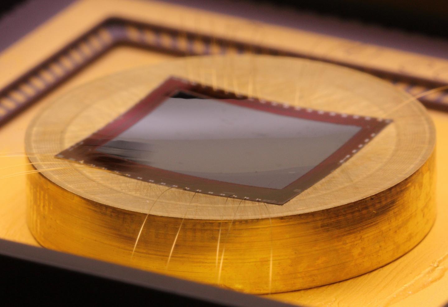 HRL receives IARPA award for curved infrared | EurekAlert!