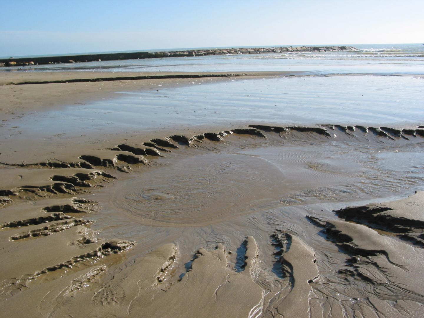 Submarine groundwater discharge adds as much | EurekAlert!