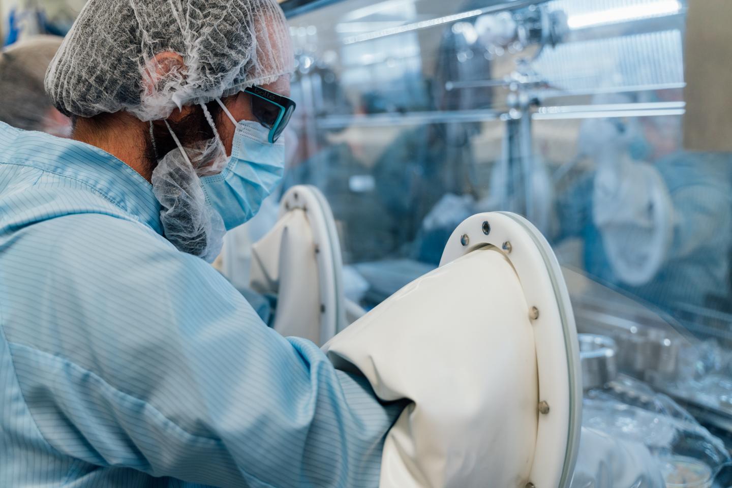 T3 Cleanroom facility [IMAGE] | EurekAlert! Science News Releases