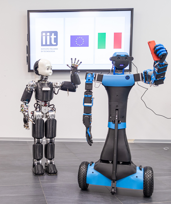 iCub robot and AlterEgo robot [IMAGE] | EurekAlert! Science News Releases