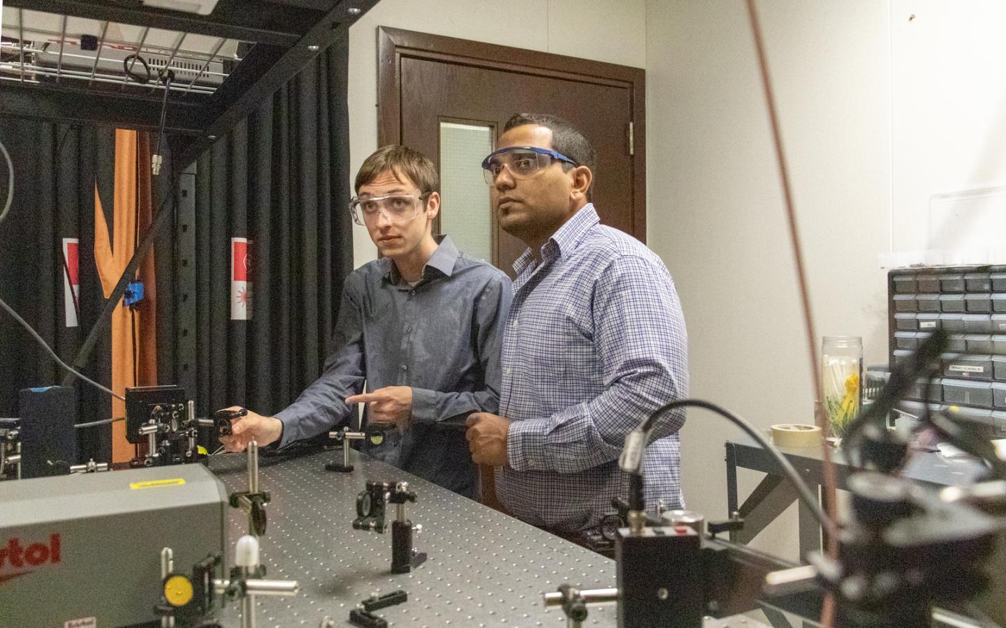 UCF develops new method to explore what happe | EurekAlert!