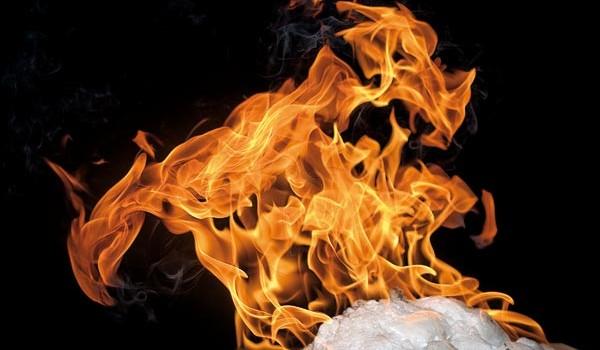 Methane Hydrates, the Ice that [IMAGE] | EurekAlert! Science News Releases