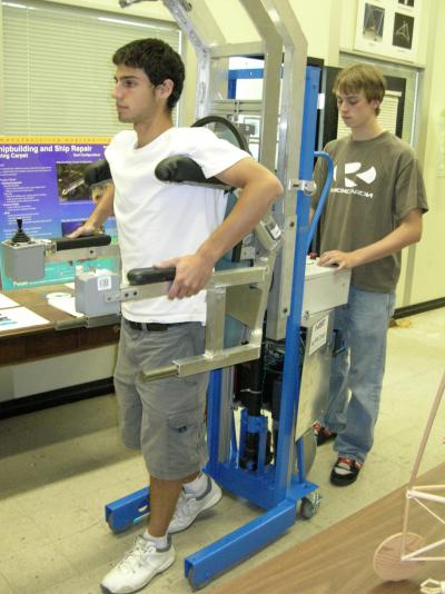 Robot wheelchair may give patients more indep | EurekAlert!