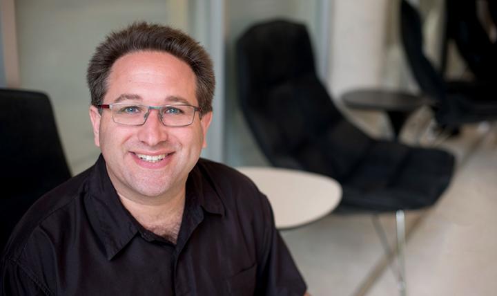 ACM Prize awarded to pioneer in quantum compu | EurekAlert!