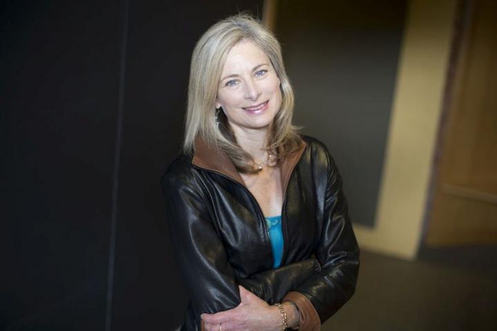 Julius Wess Award goes to Lisa Randall | EurekAlert!