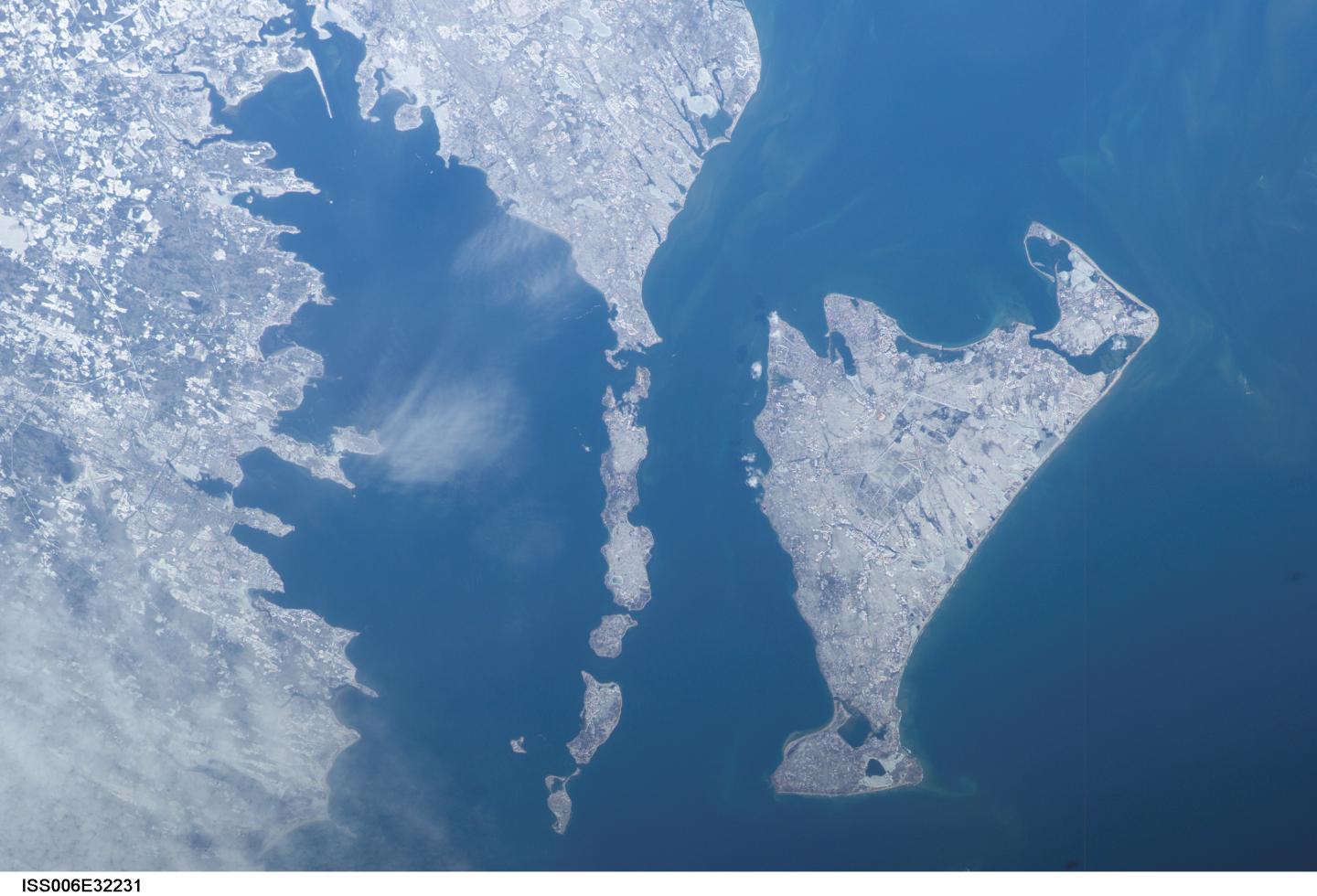 ISS View of Buzzards Bay, Cape [IMAGE] | EurekAlert! Science News Releases
