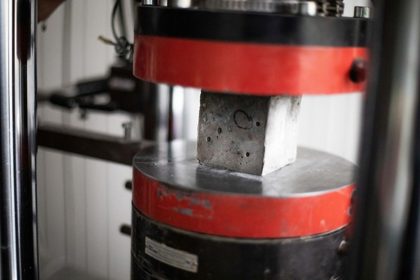 Scientists: Environmentally friendly concrete | EurekAlert!