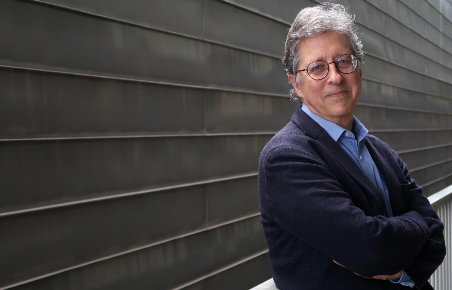 Manolis Kogevinas wins John Goldsmith Award | EurekAlert!