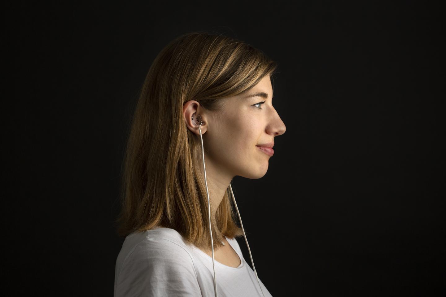 Ear-EEG Device [IMAGE] | EurekAlert! Science News Releases