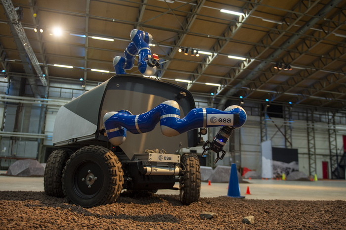 Close-up of the ANALOG-1 robot [IMAGE] | EurekAlert! Science News Releases