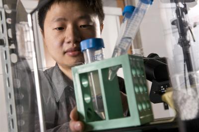 Yihan Lin, University of Chica [IMAGE] | EurekAlert! Science News Releases