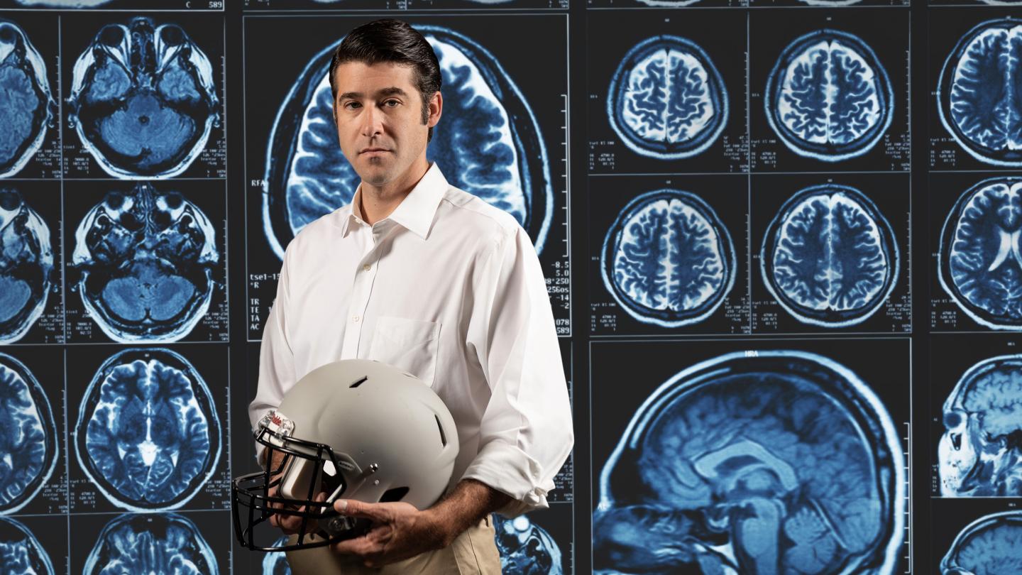 Football-Related Head Hits That Don't Cause C | EurekAlert!
