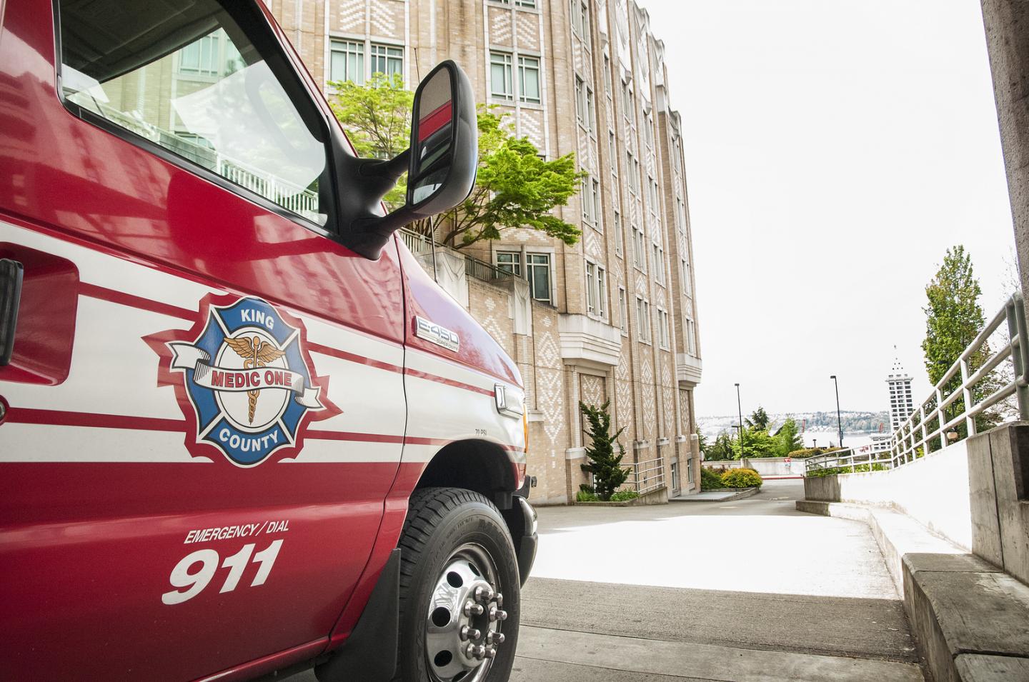 Medic One Rig outside Harborvi [IMAGE] | EurekAlert! Science News Releases