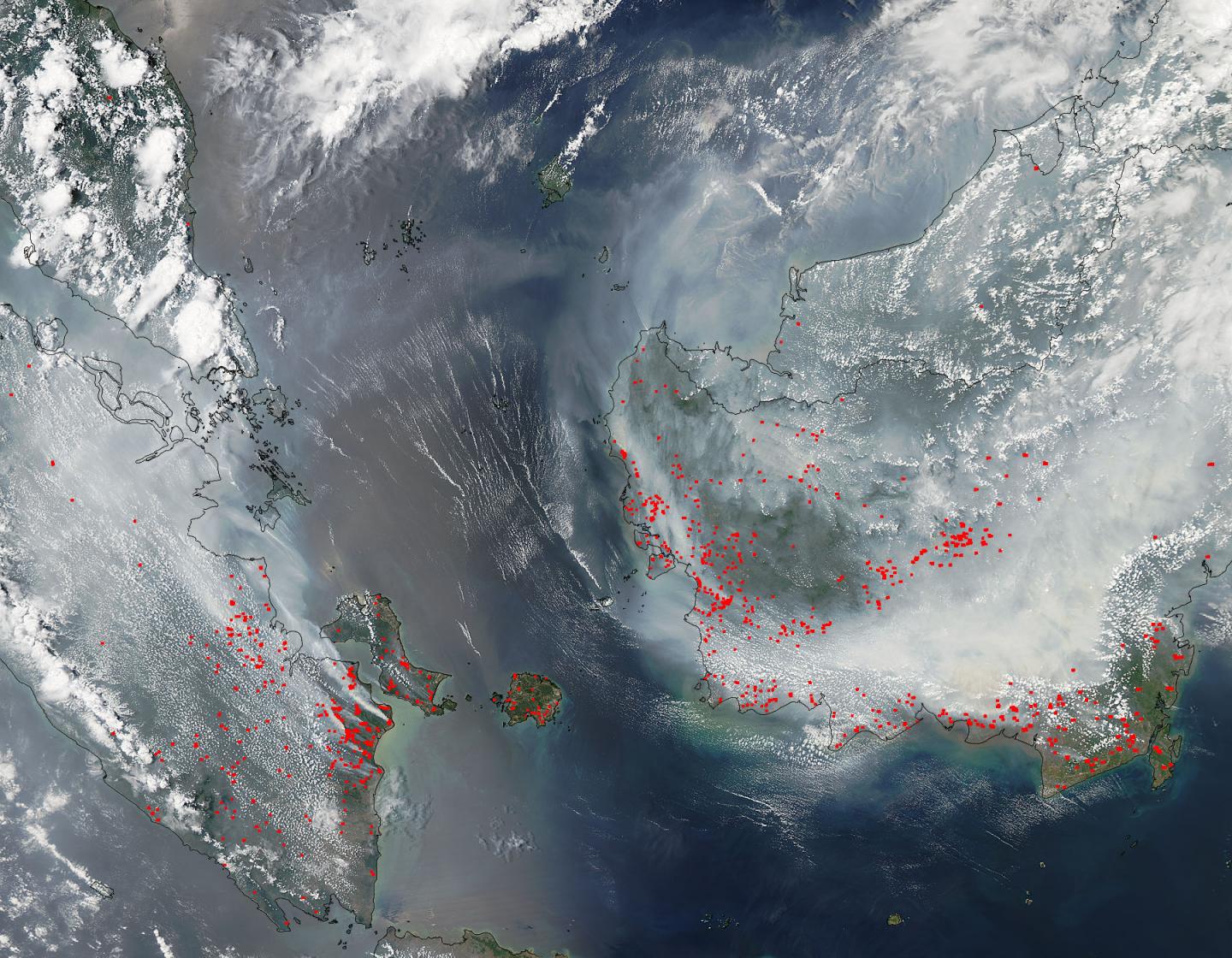 Smoke and Fires in Sumatra and Borneo | EurekAlert!