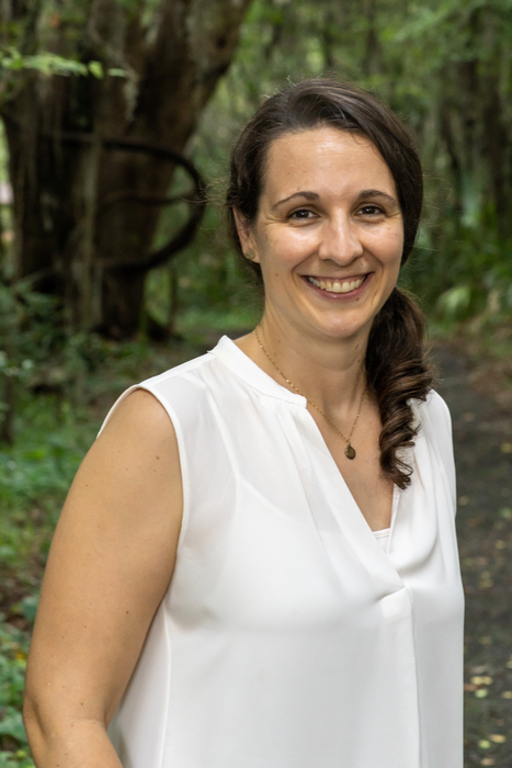 Elizabeth Webb [IMAGE] | EurekAlert! Science News Releases