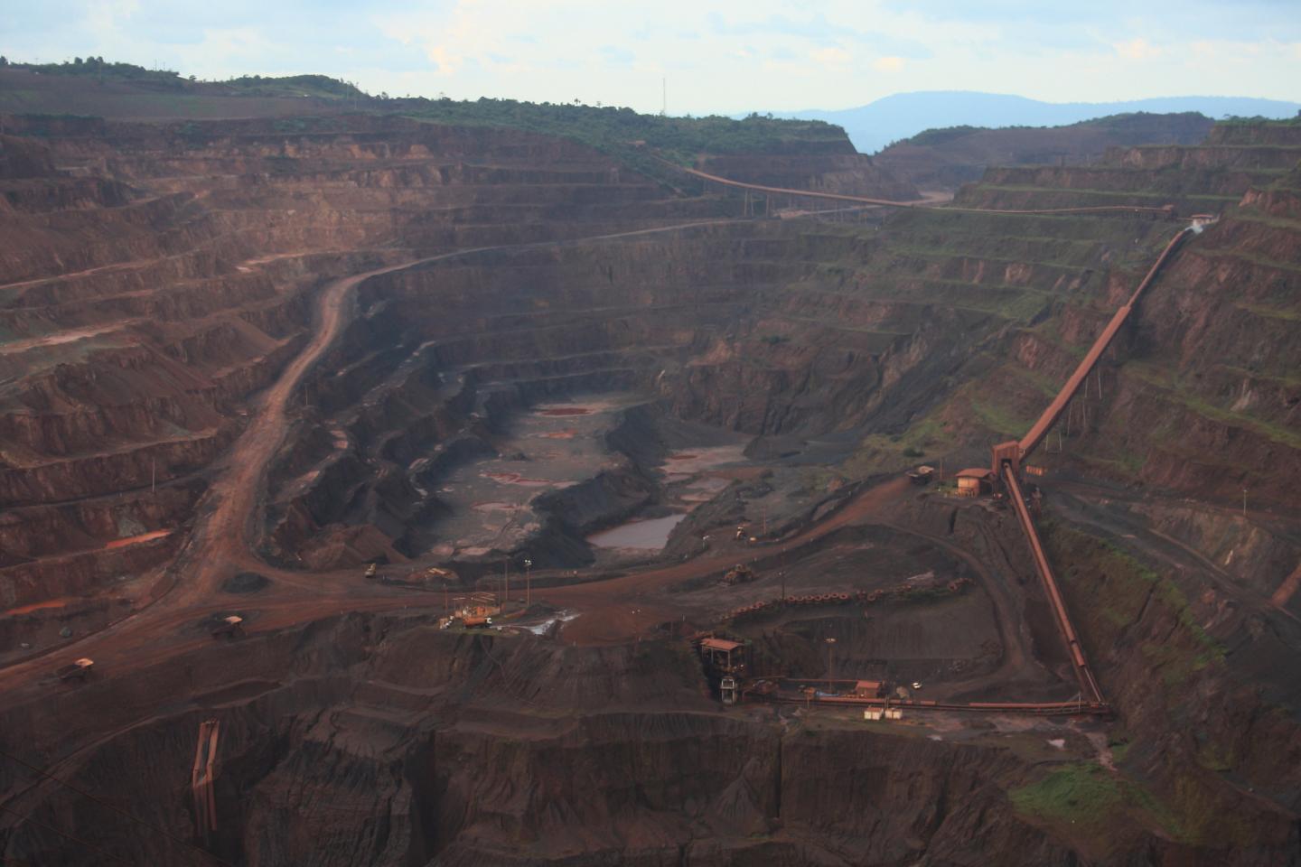 Mining and Dams Threaten Brazil's Environment | EurekAlert!