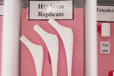 Bone-Like Hip Replacement from [IMAGE] | EurekAlert! Science News Releases