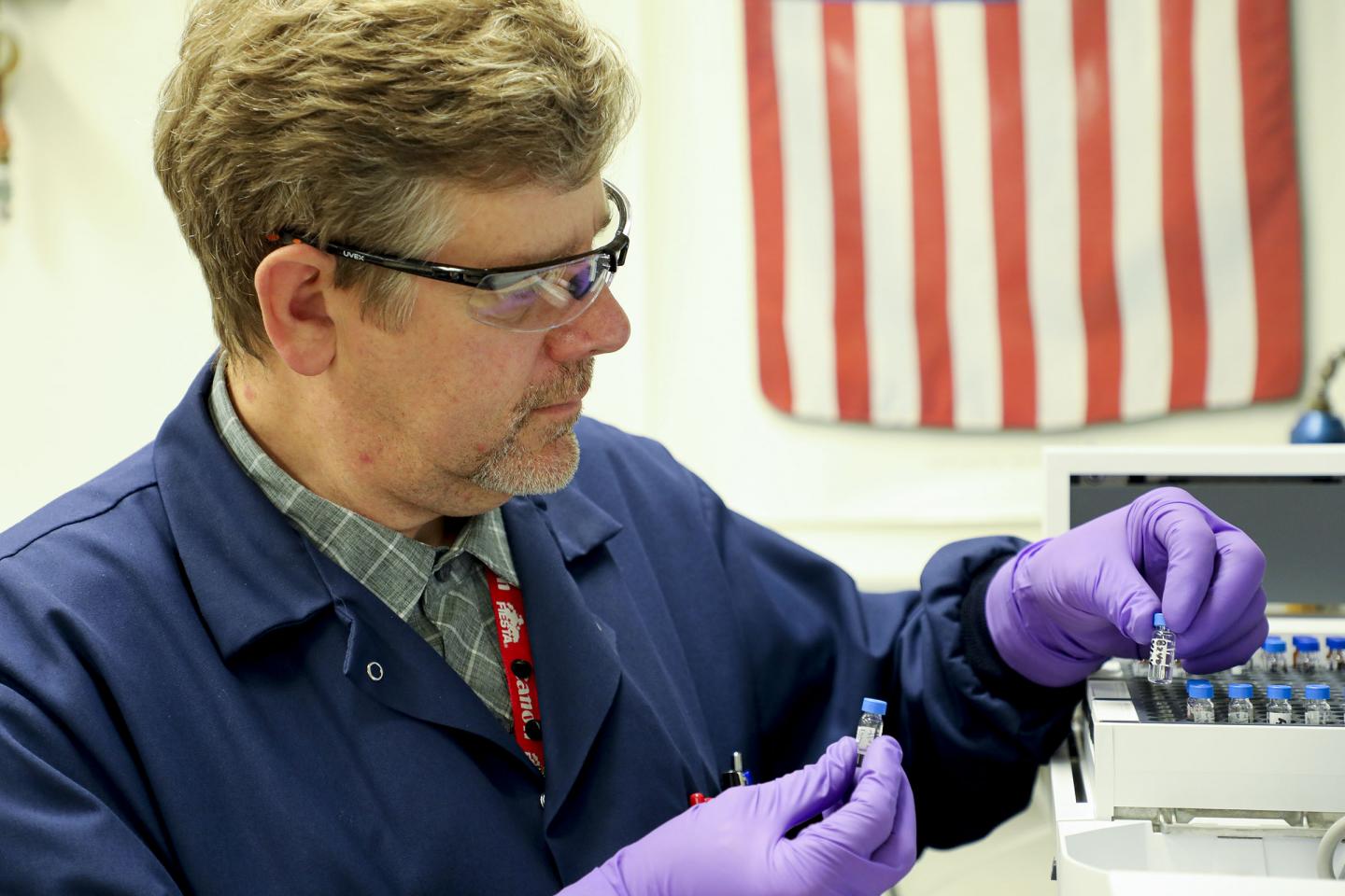 Sandia Labs Hand Sanitizer Pro [IMAGE] | EurekAlert! Science News Releases