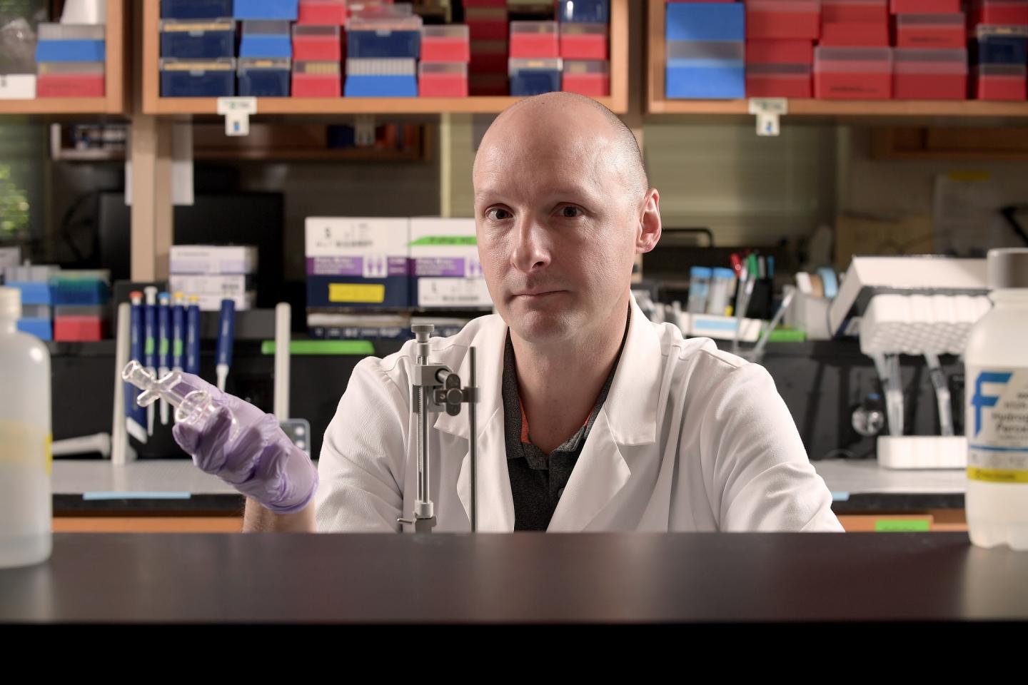 Photo of Dr. John Johnson, Ken [IMAGE] | EurekAlert! Science News Releases