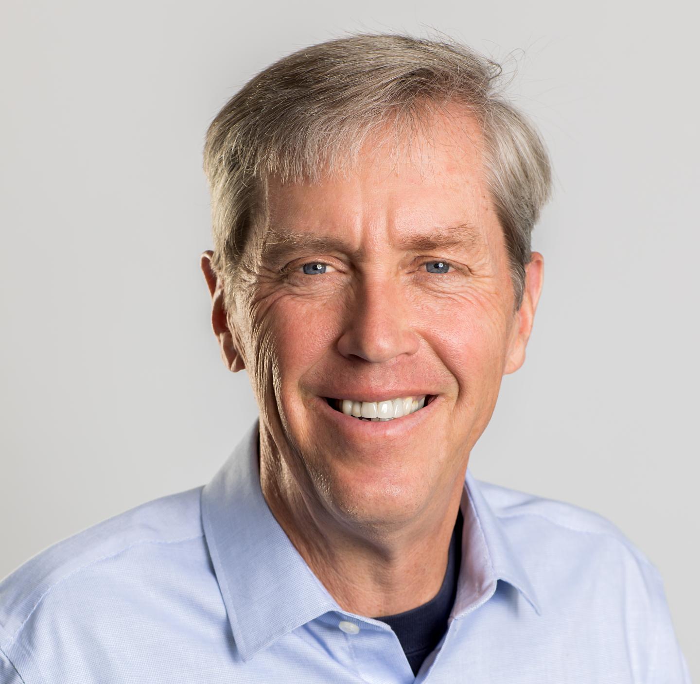 Jeff Hawkins introduces new th [IMAGE] | EurekAlert! Science News Releases