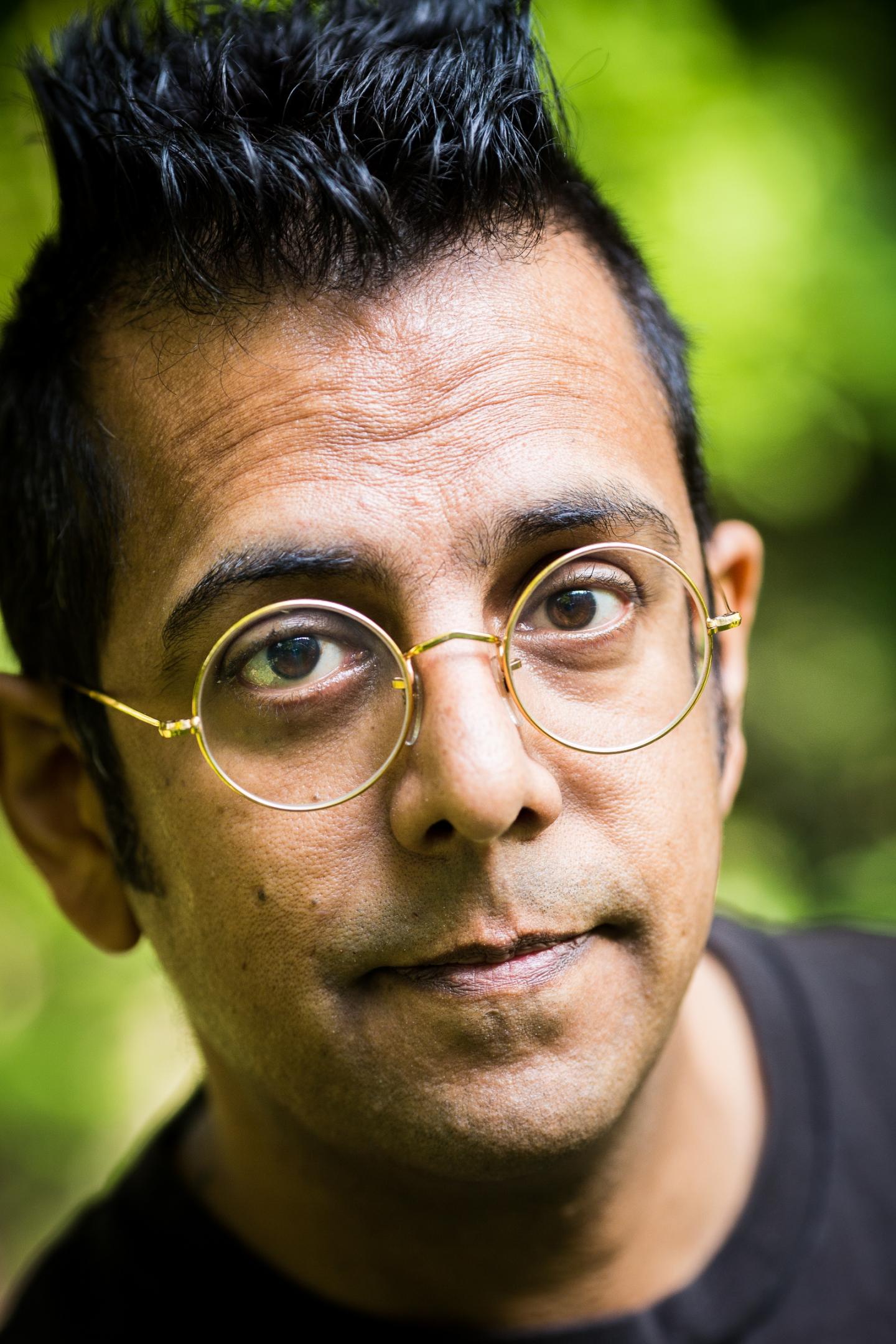 Simon Singh and MoMath to receive 2016 JPBM | EurekAlert!