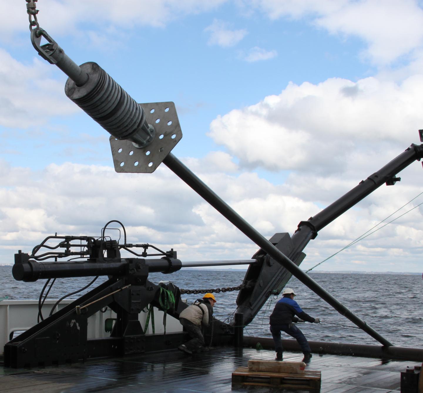 Sediment Core from Seabed [IMAGE] | EurekAlert! Science News Releases