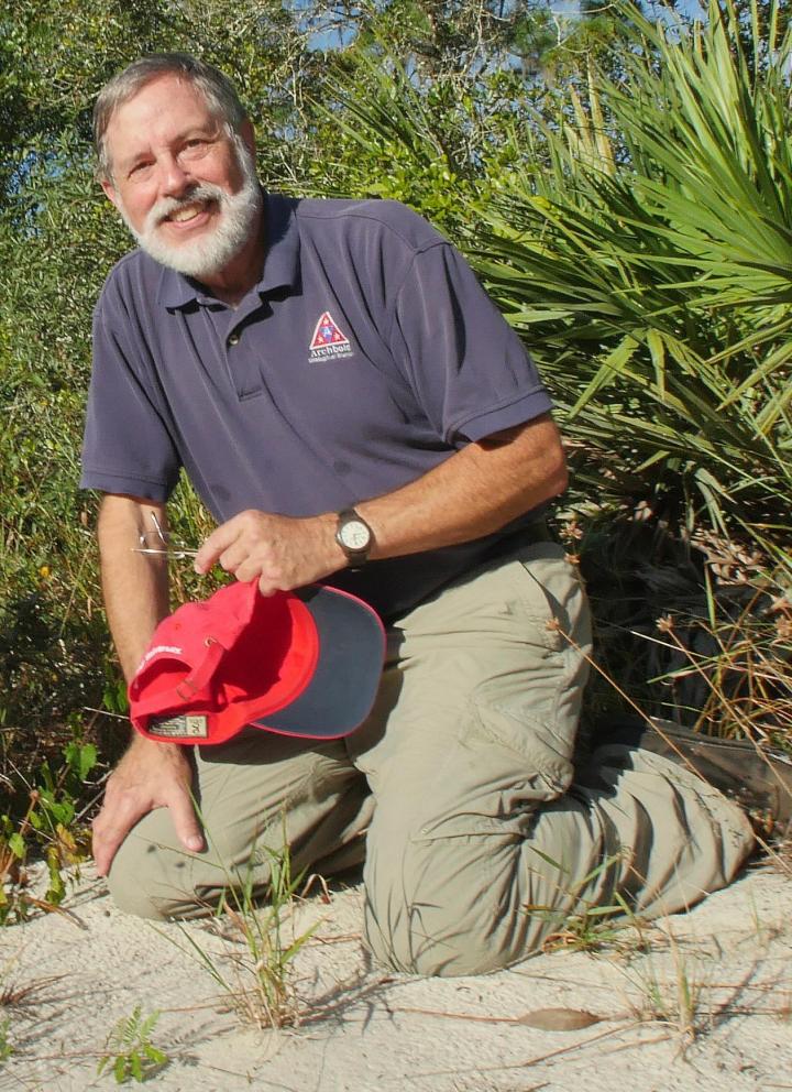 James E. Carrell, University o [IMAGE] | EurekAlert! Science News Releases