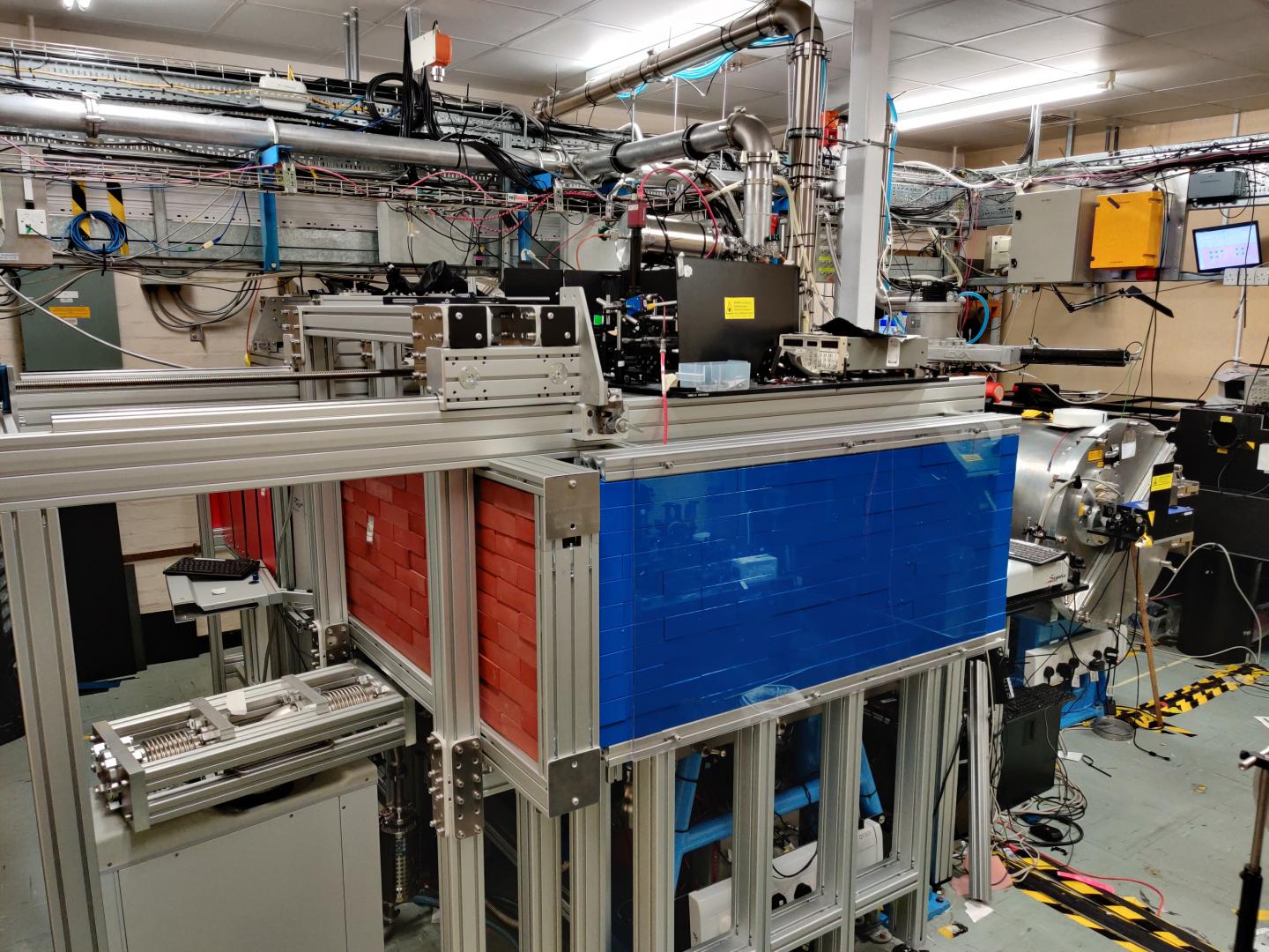 Interaction chamber [IMAGE] | EurekAlert! Science News Releases