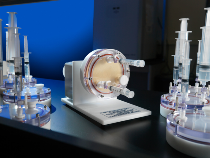 RWV Bioreactor [IMAGE] | EurekAlert! Science News Releases