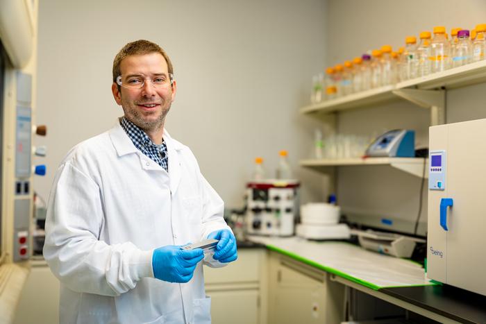 Chris Nelson [IMAGE] | EurekAlert! Science News Releases