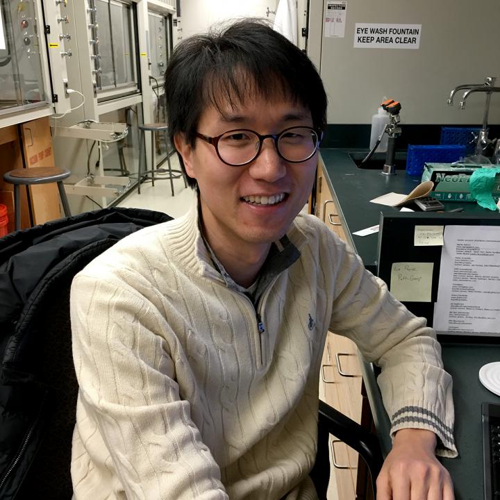 Hong-Jun Cho, University of Il [IMAGE] | EurekAlert! Science News Releases