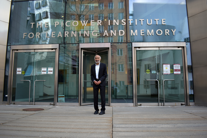 Emery N Brown at the Picower I [IMAGE] | EurekAlert! Science News Releases