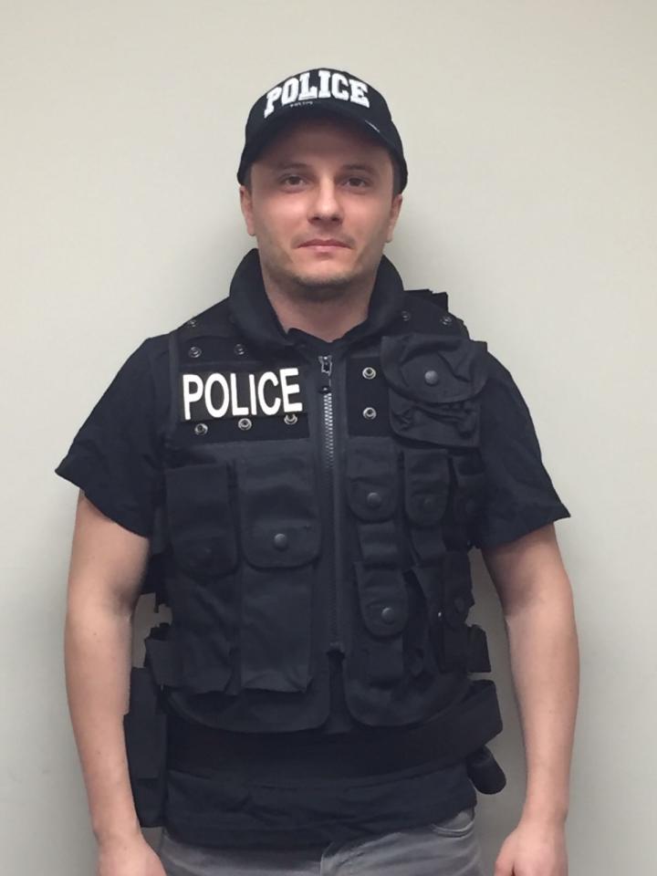 Police-Style Uniform (1 of 2) [IMAGE] | EurekAlert! Science News Releases