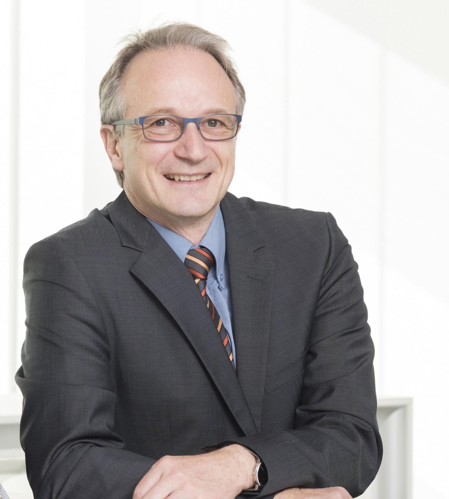 Frank Wuerthner, University [IMAGE] | EurekAlert! Science News Releases