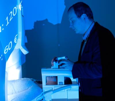 Dr. Bernd Weber, University of [IMAGE] | EurekAlert! Science News Releases