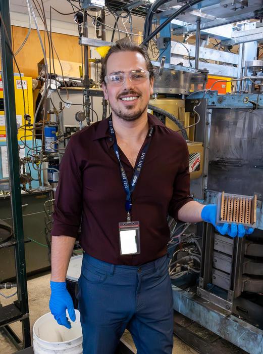 Francisco Saenz [IMAGE] | EurekAlert! Science News Releases