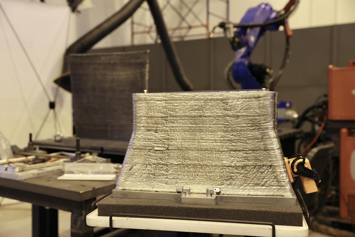 A lightweight and durable radiator for coolin | EurekAlert!