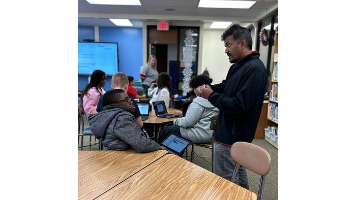 Tupendra Oli Presents in Hour [IMAGE] | EurekAlert! Science News Releases