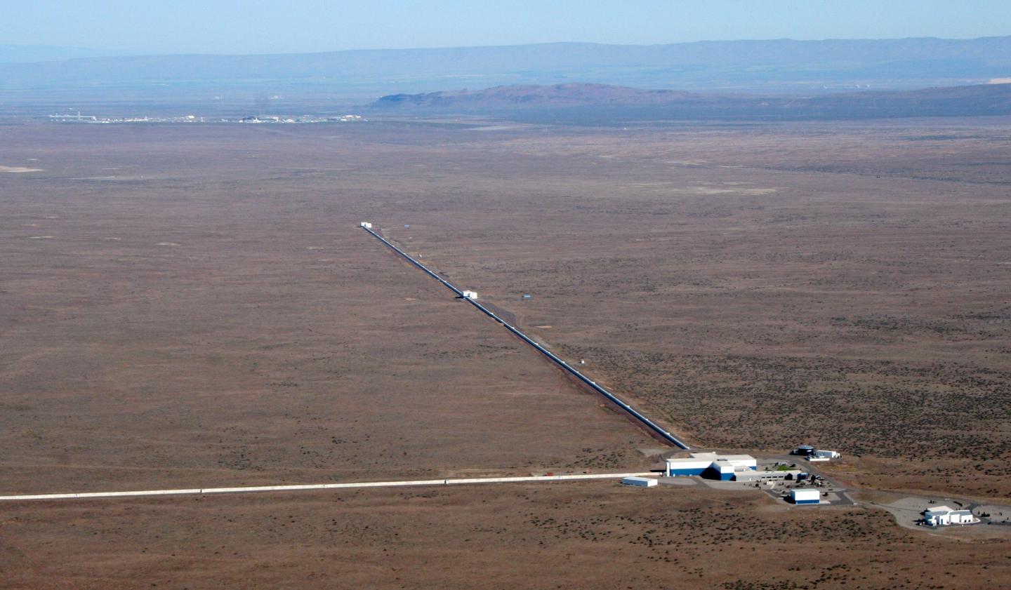 The LIGO Detector in Hanford, [IMAGE] | EurekAlert! Science News Releases