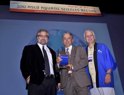 Tom Bianchi, James Elser and J [IMAGE] | EurekAlert! Science News Releases