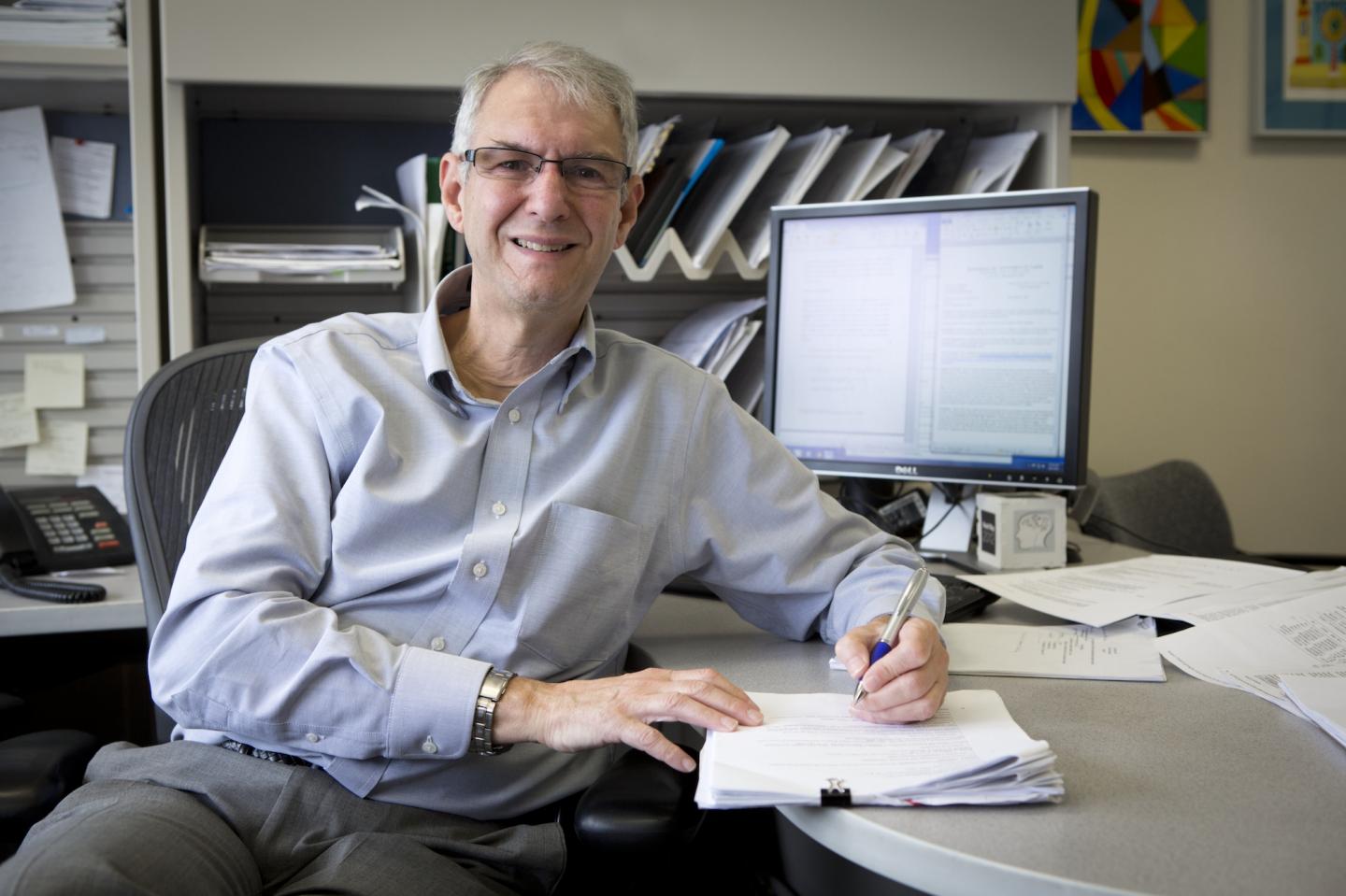 Distinguished Research Profess [IMAGE] | EurekAlert! Science News Releases