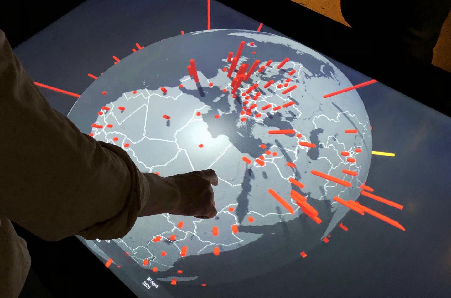 COVID-19 interactive exhibitio [IMAGE] | EurekAlert! Science News Releases